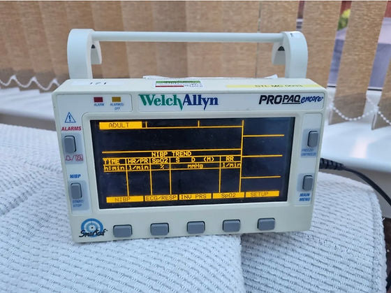 Welch Allyn Propaq Encore-Bedside Patient Monitor with BP cuff, SPO2 s ...