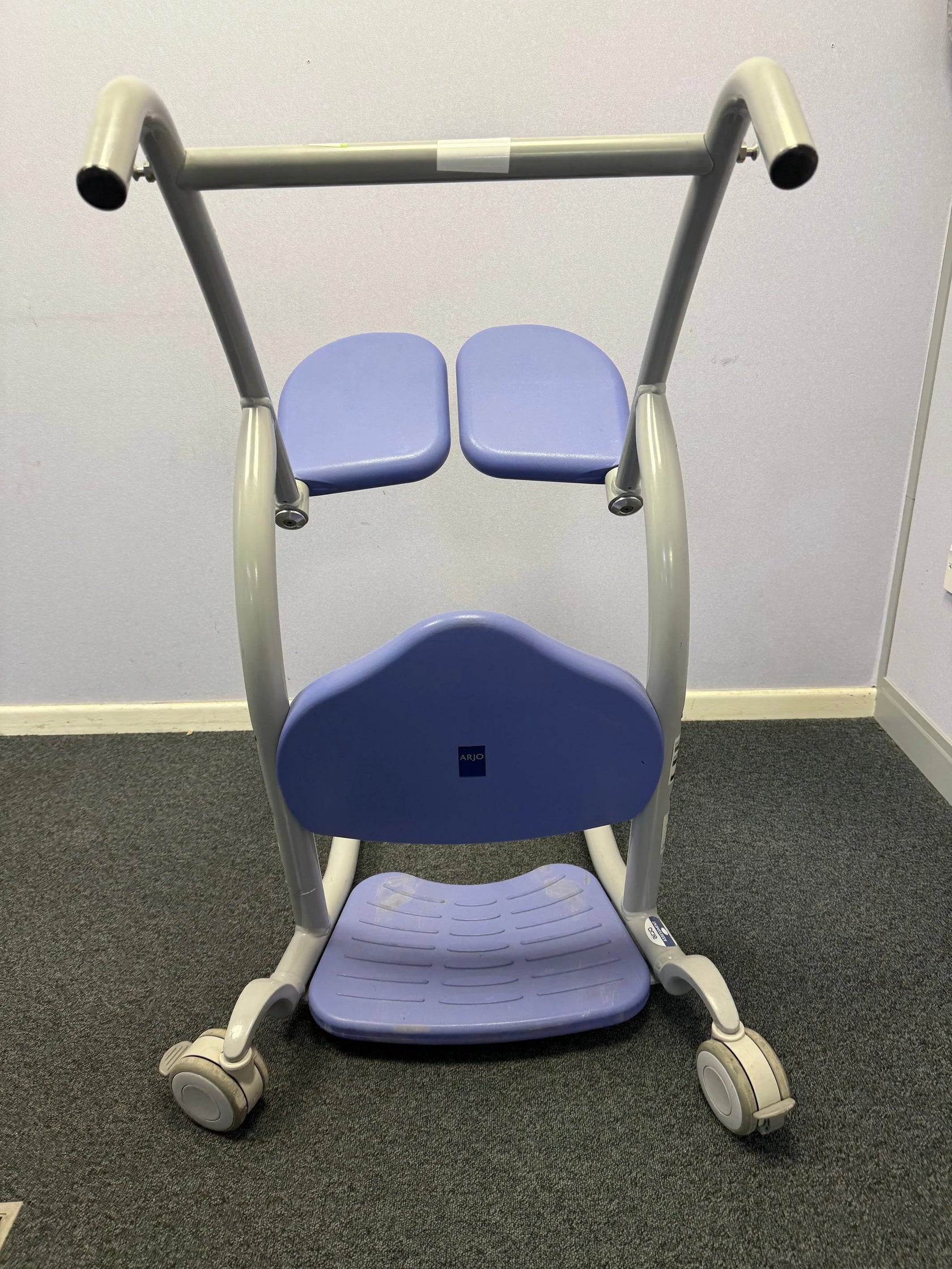 Arjo Sara Stedy NTA1000 - Standing Aid for Patient Transfer | Neutral ...
