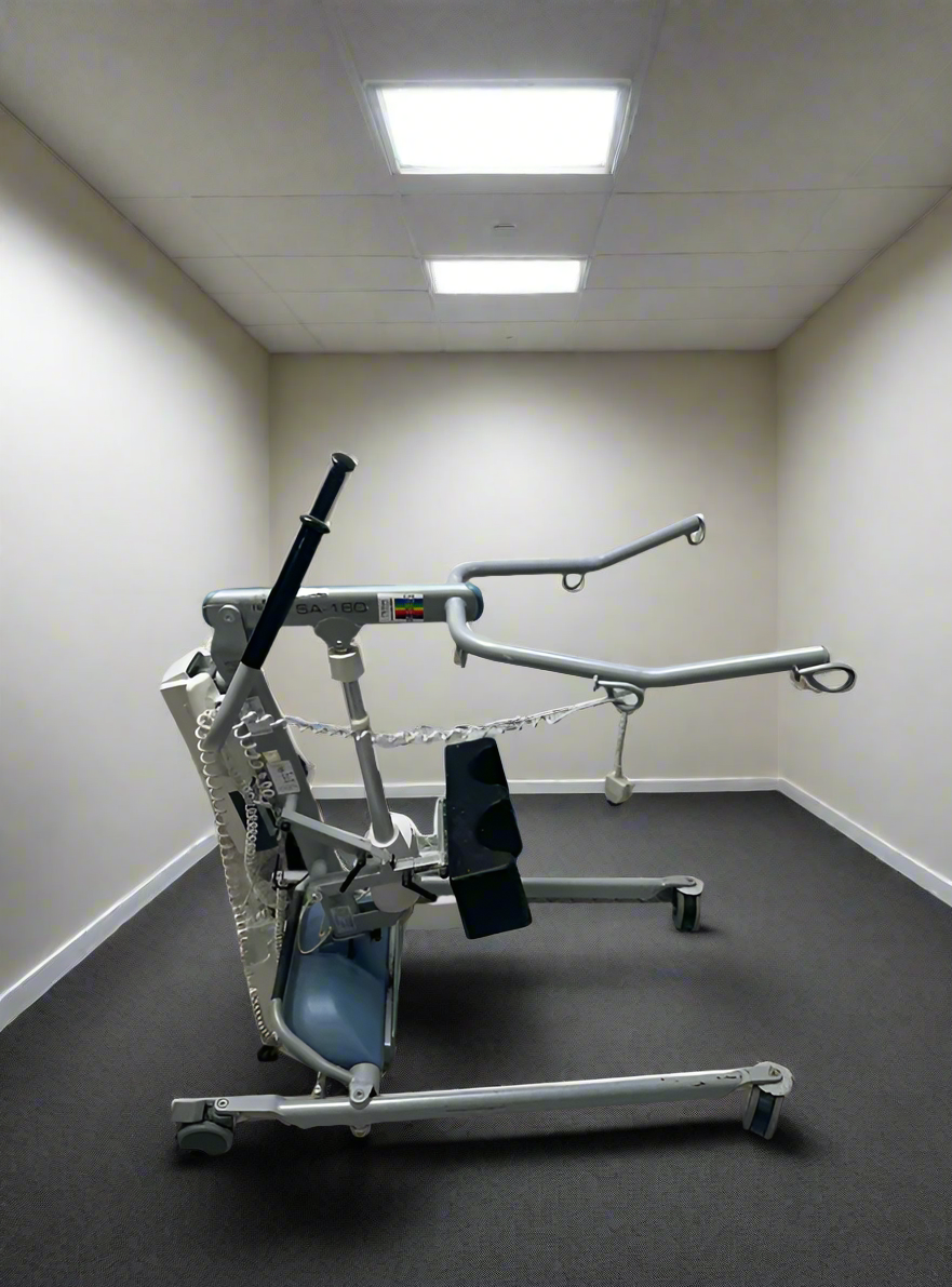 Freeway Electric SA-160 Patient Hoist – SelfiMed UK