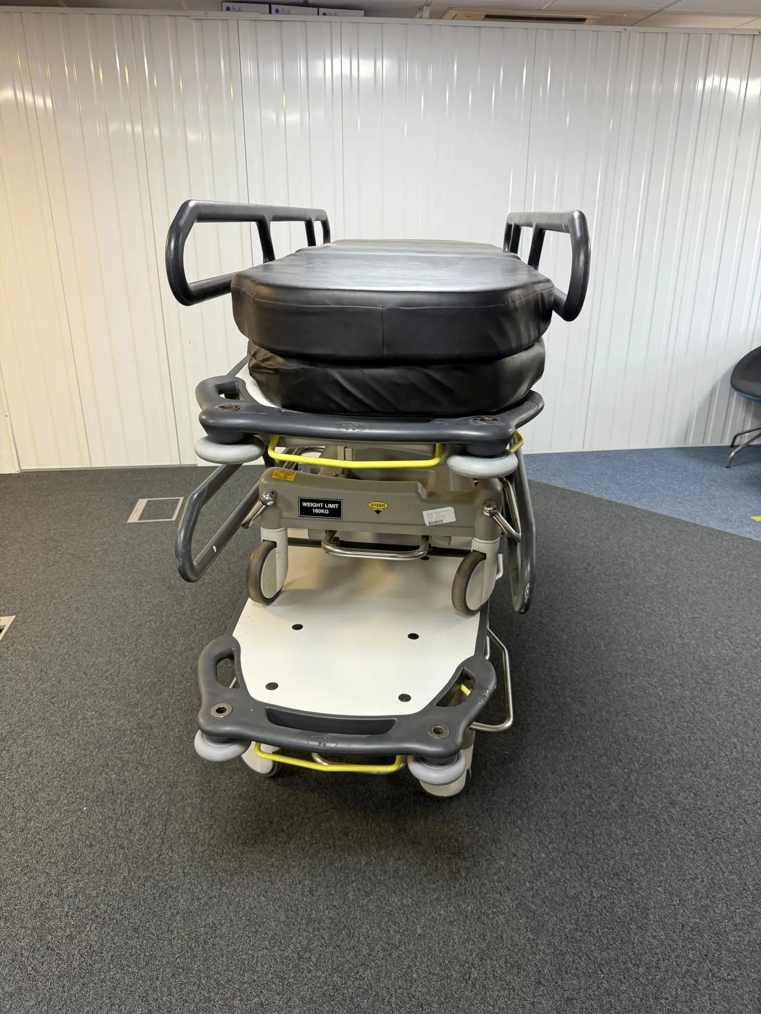 Patient Trolley | Anetic Aid QA3 Hydraulic with Mattress | SelfiMed UK