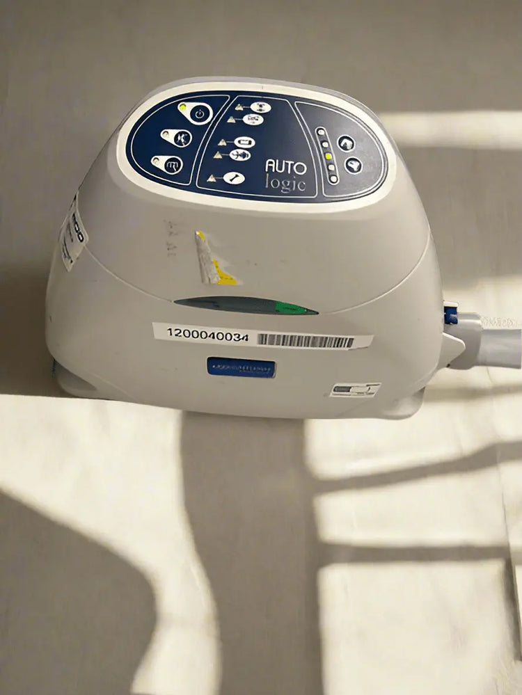 Arjo AutoLogic Inflatable Mattress & Pump - SelfiMed UK