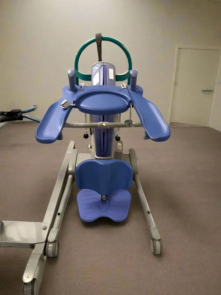 Arjo Huntleigh Encore Patient Stand Hoist with Battery – SelfiMed UK