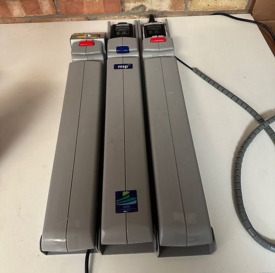 Arjo Huntleigh Encore Patient Stand Hoist with Battery – SelfiMed UK