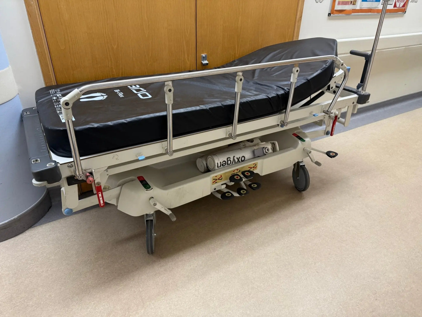 Arjo Huntleigh Lifeguard 55 Medical Equipment Trolley – SelfiMed UK