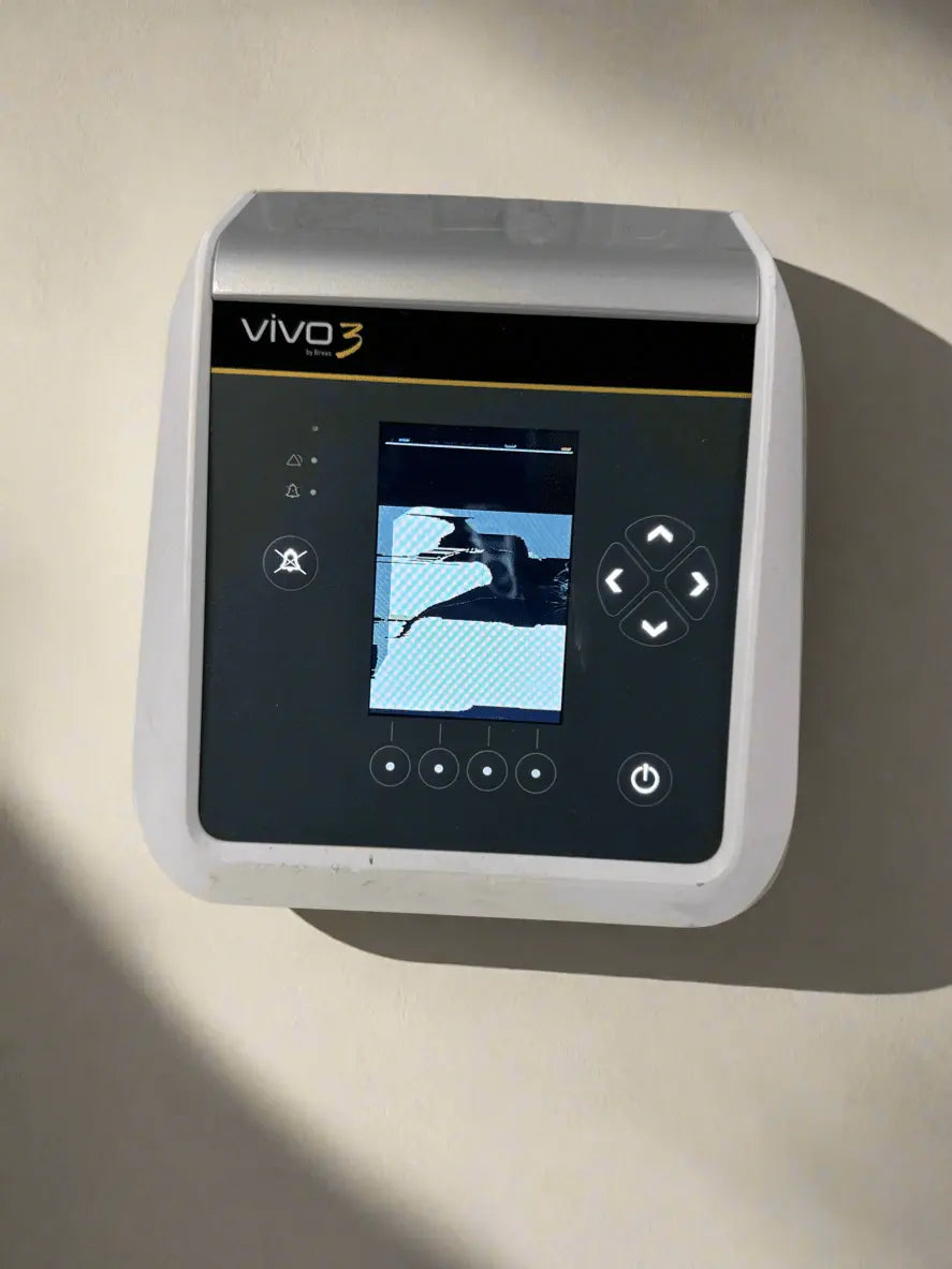 2020 Breas Vivo 3 Ventilator - Medical Equipment – SelfiMed UK