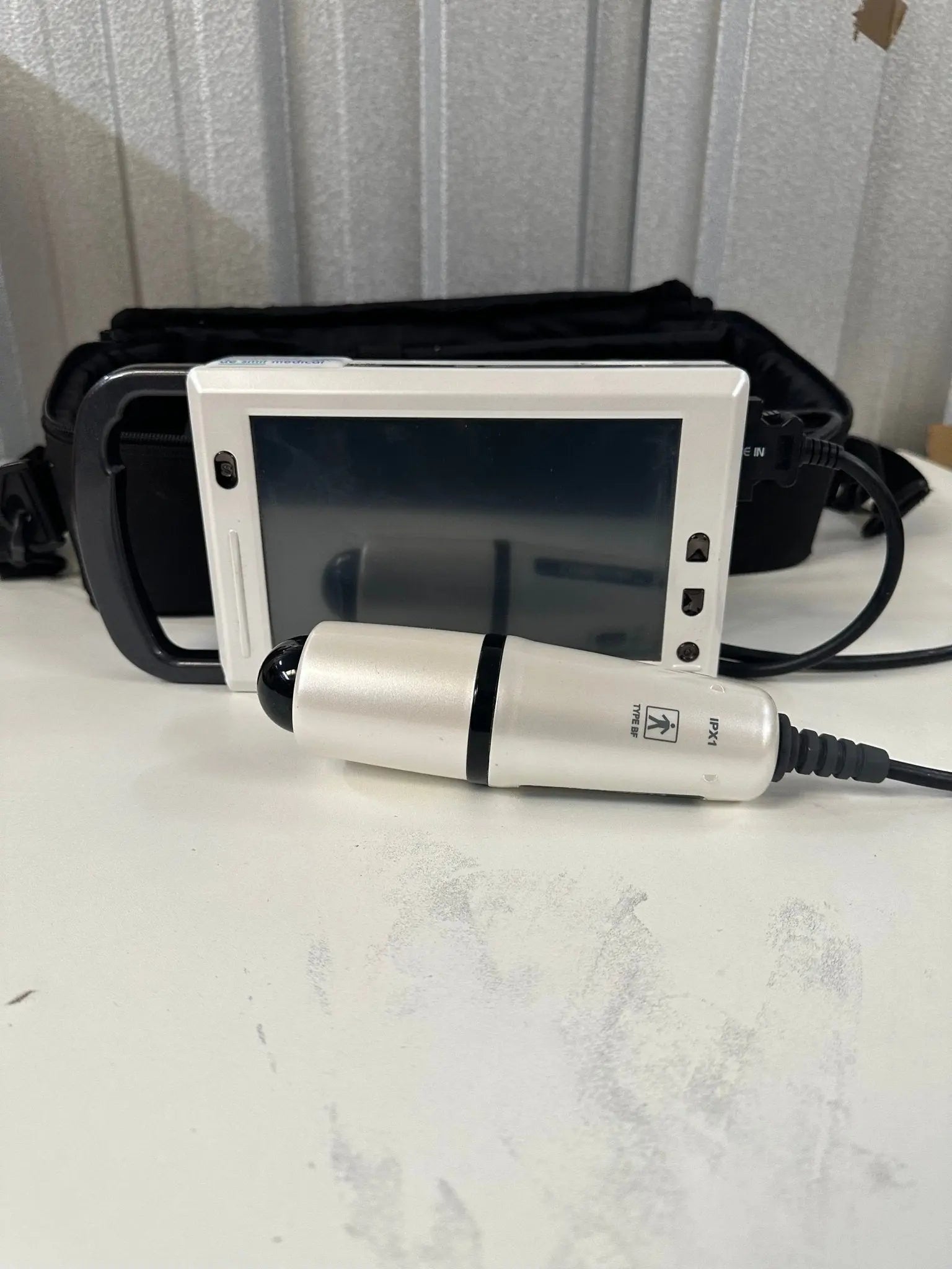 CubeScan BioCon 700 Bladder Scanner with Trolley Stand – SelfiMed UK