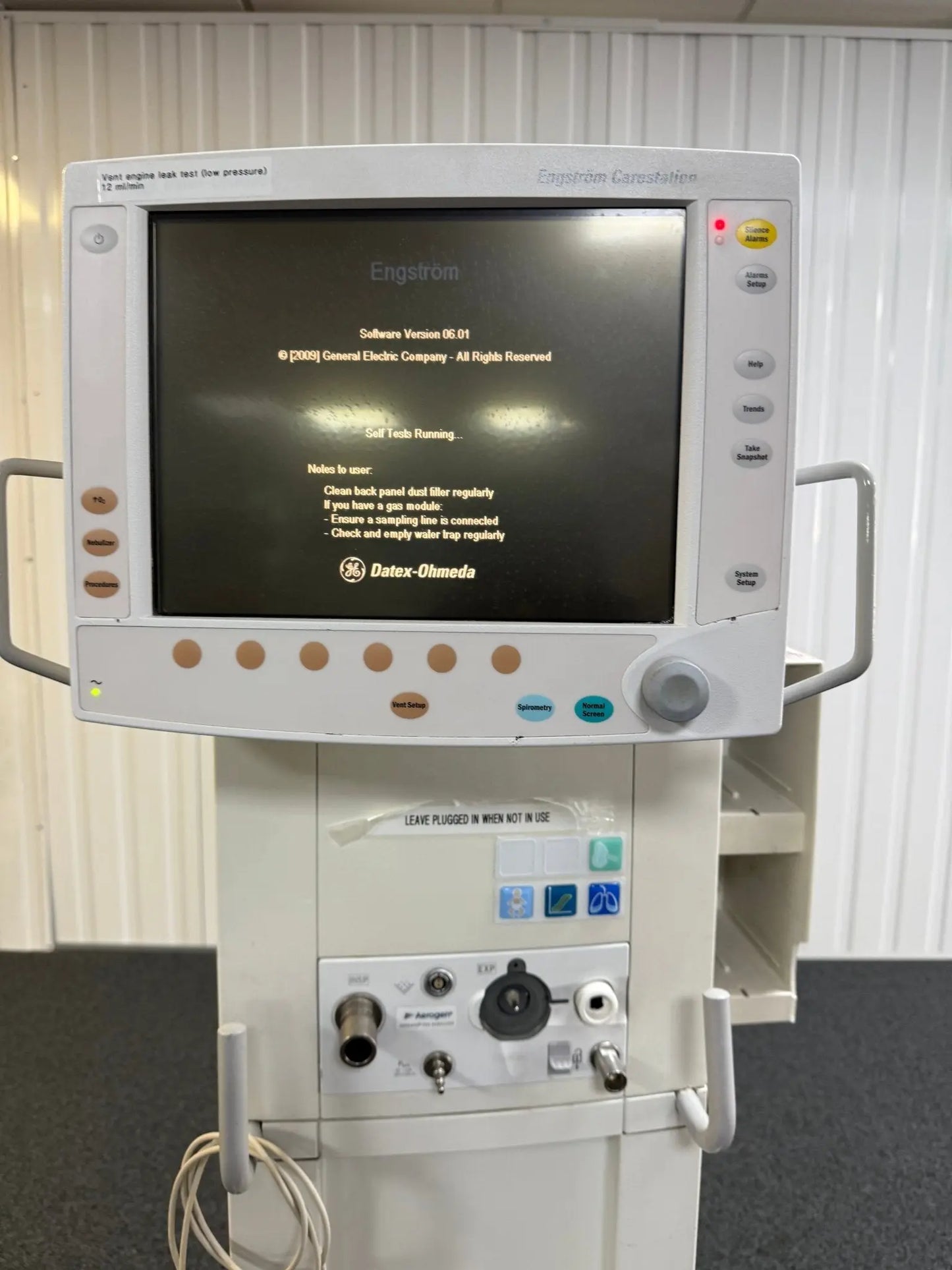 Datex Ohmeda Engstrom Carestation Ventilator - SelfiMed UK