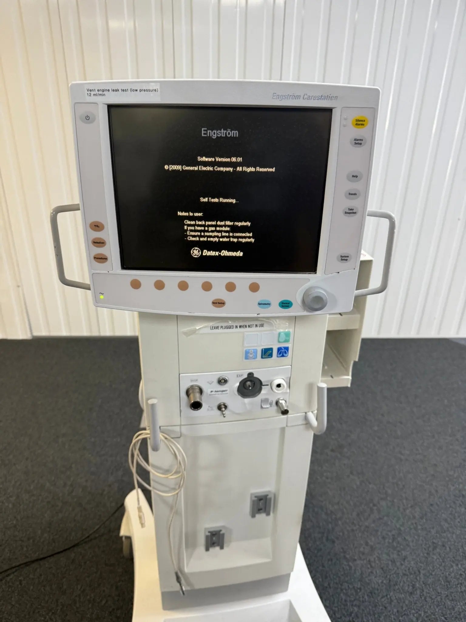 Datex Ohmeda Engstrom Carestation Ventilator - SelfiMed UK