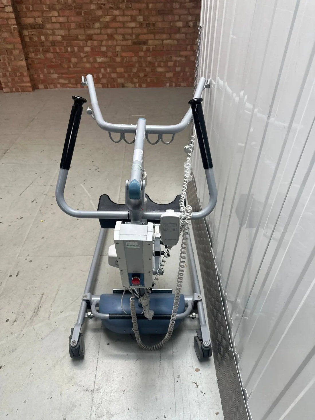 Freeway Electric SA-160 Patient Hoist - SelfiMed UK