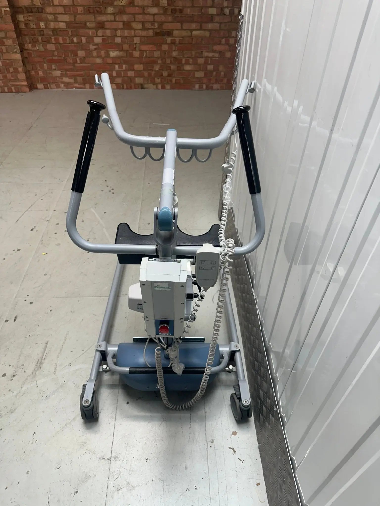 Freeway Electric SA-160 Patient Hoist - SelfiMed UK