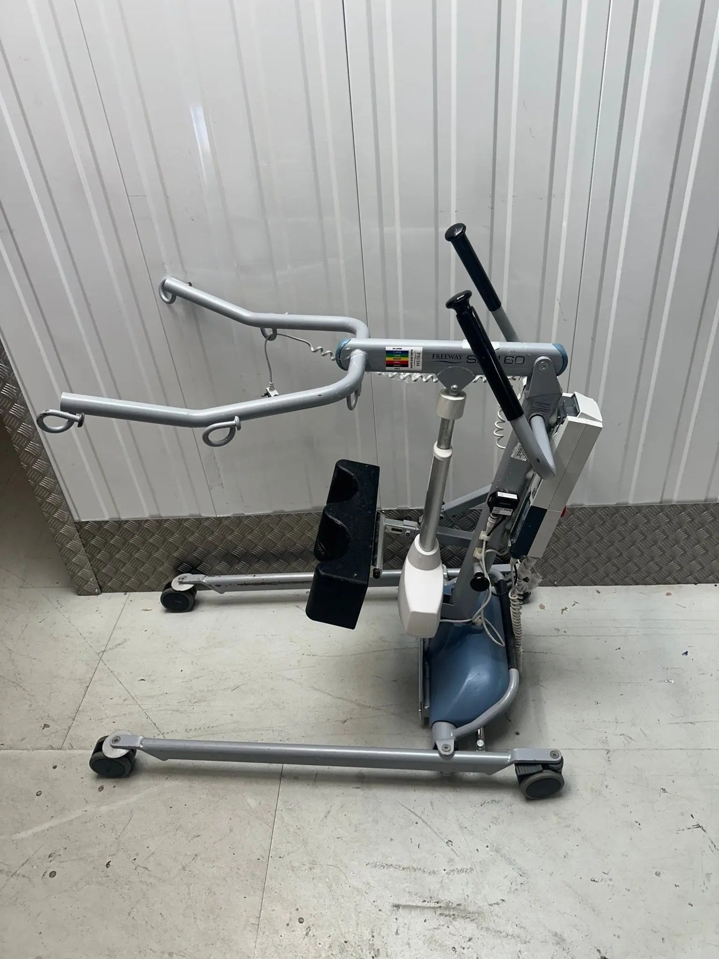 Freeway Electric SA-160 Patient Hoist - SelfiMed UK