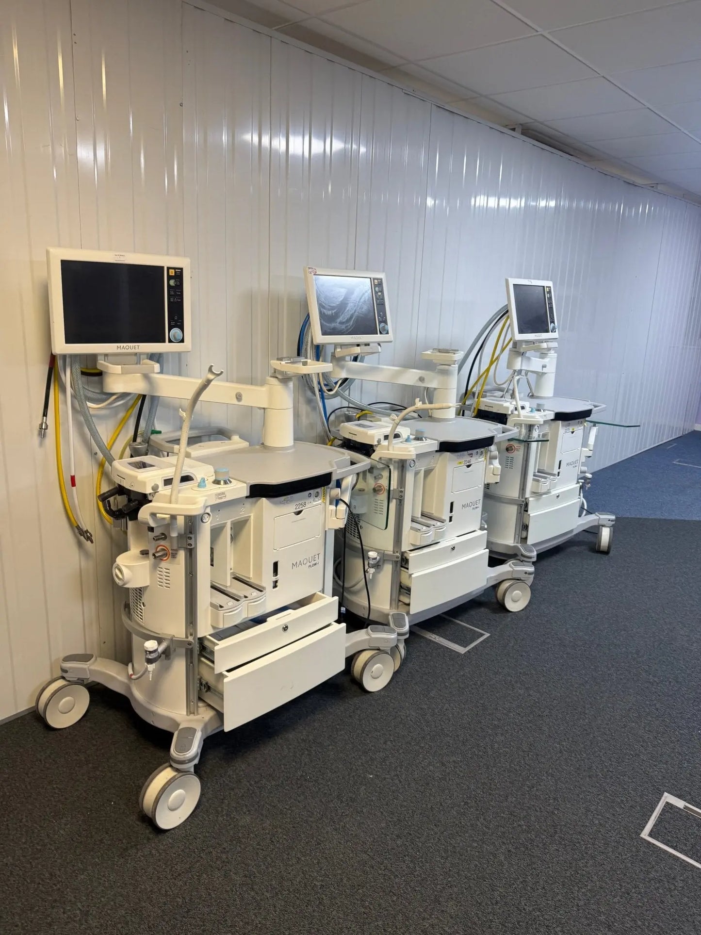 Maquet Flow-i Anaesthesia Machine - Medical Equipment – SelfiMed UK