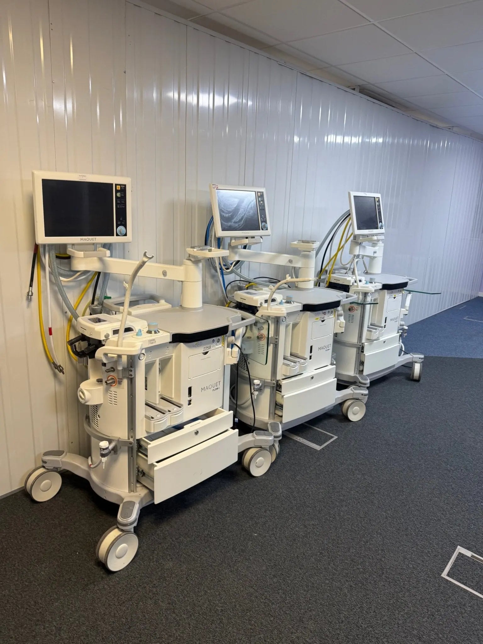 Maquet Flow-i Anaesthesia Machine - Medical Equipment – SelfiMed UK