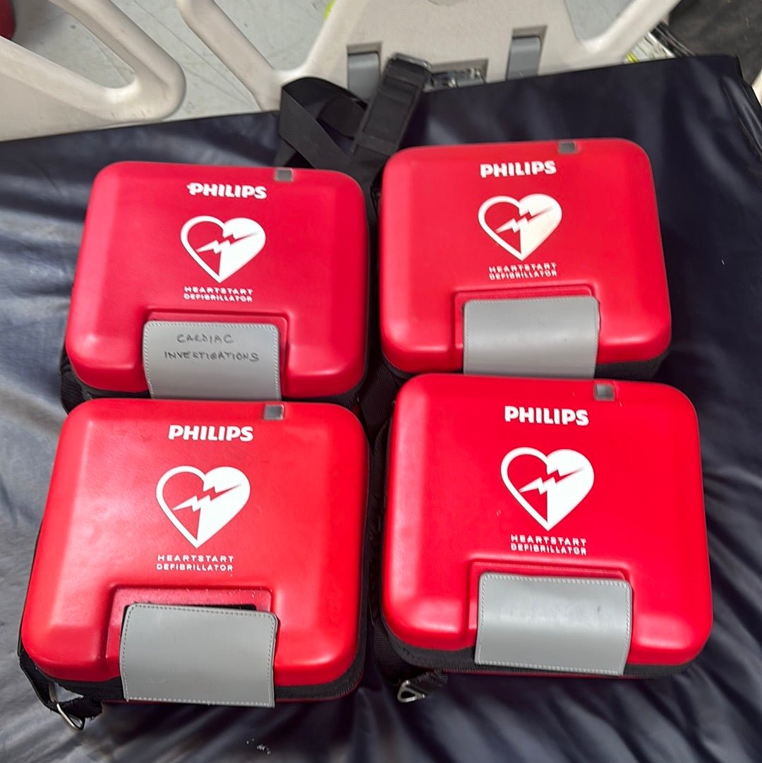 Philips Heartstart FR3 Defibrillator with Battery & Bag – SelfiMed UK