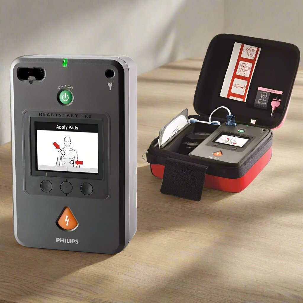 Philips Heartstart FR3 Defibrillator with Battery & Bag – SelfiMed UK