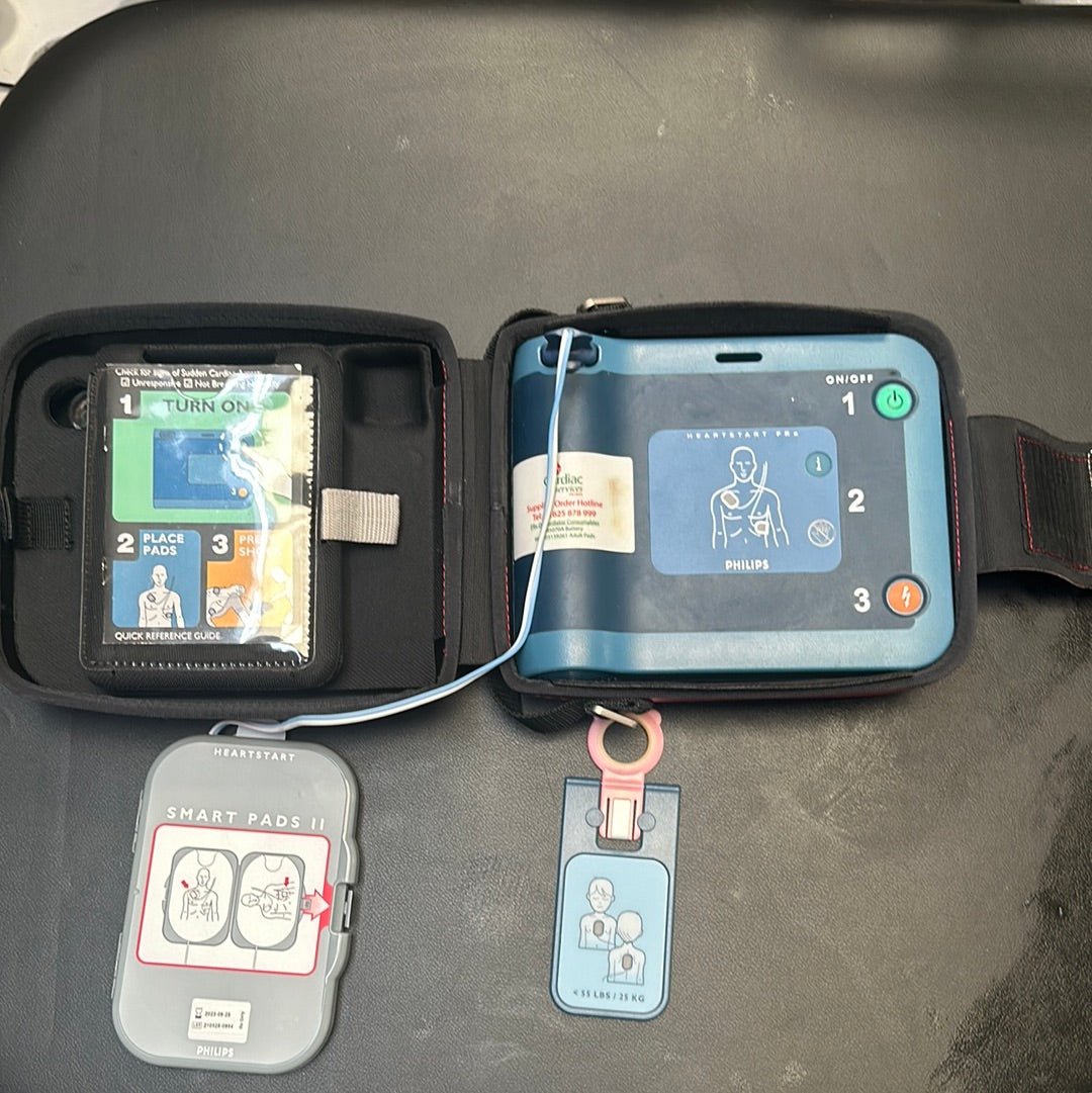 Philips HeartStart FRx Defibrillator with Carry Case – SelfiMed UK